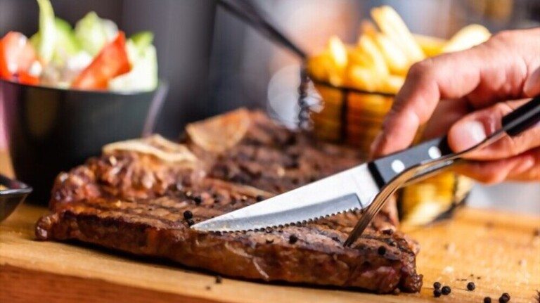 Top 6 Best Serrated Steak Knives [2024] Reviews & Guide